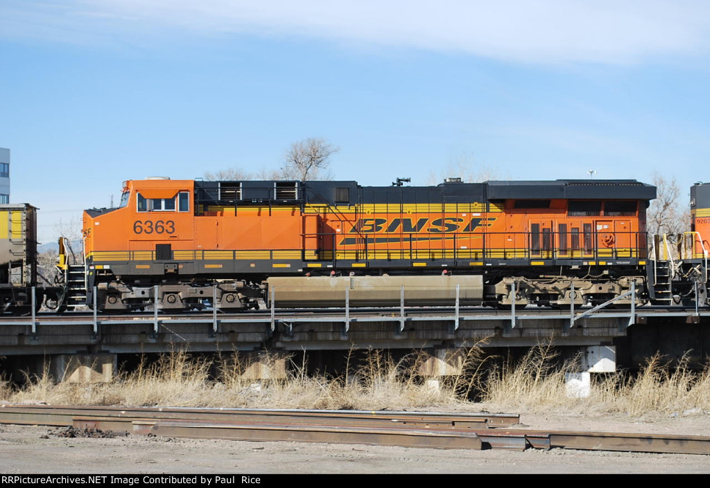 BNSF 6363
